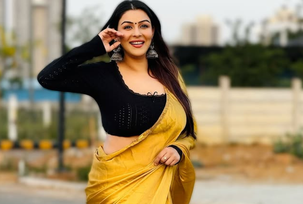 Yamini Malhotra Age, Net Worth, Wiki, Height, Career- ogbiography